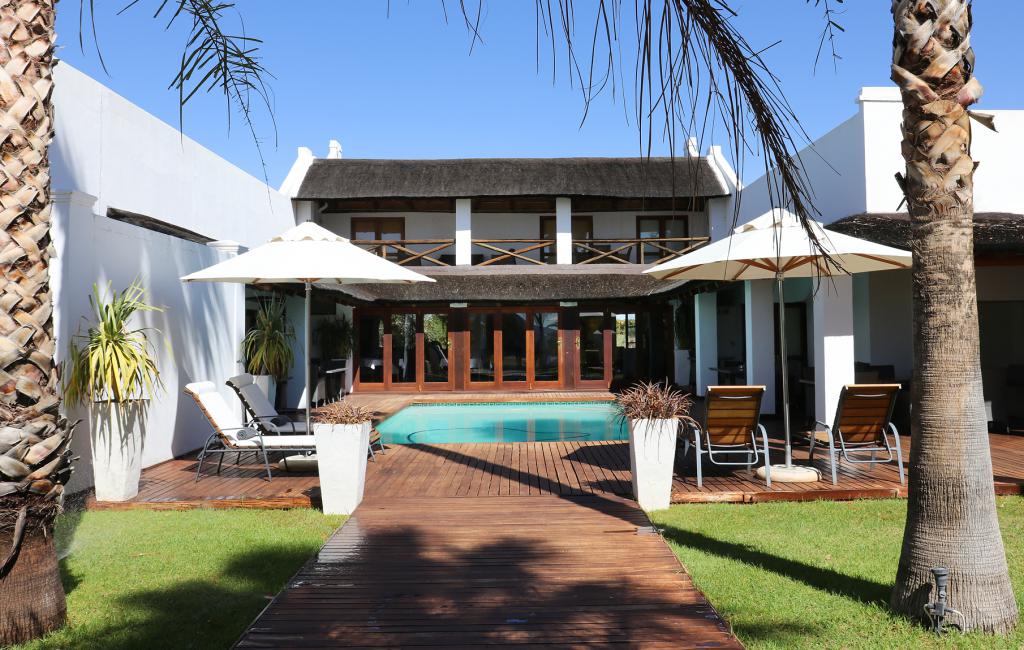 Dundi Lodge - where to stay for pilots in South Africa - The flying ...