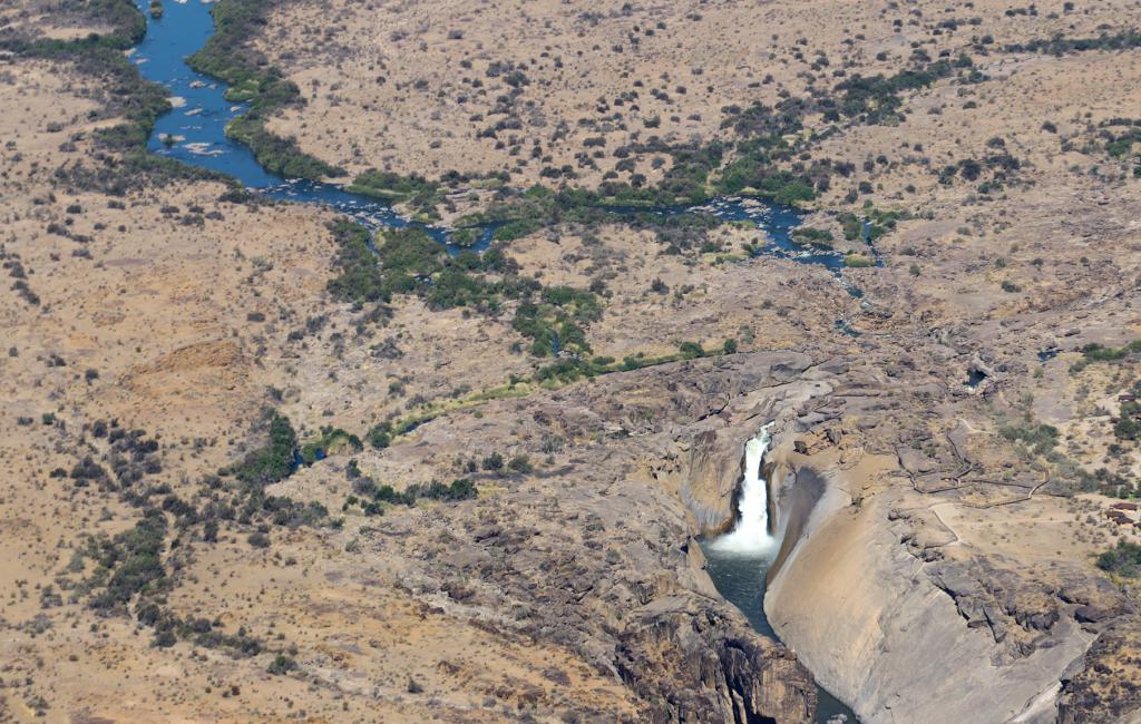 Dundi Lodge - where to stay for pilots in South Africa - The flying ...